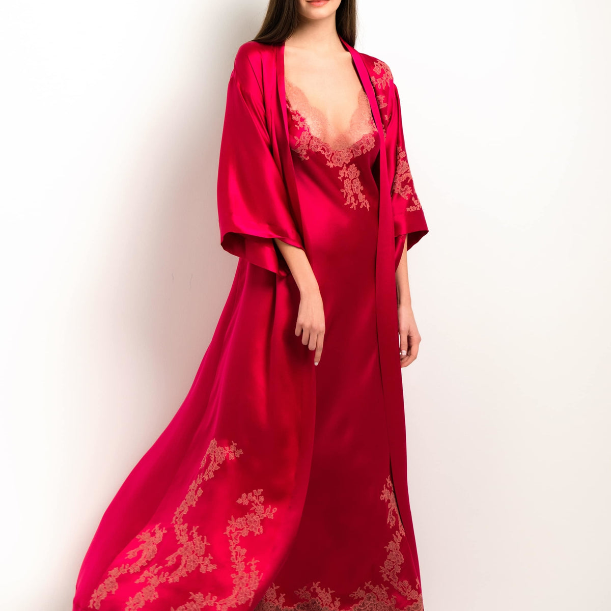 Long silk kimono - Love red and dusty pink Ceres lace – Carine Gilson